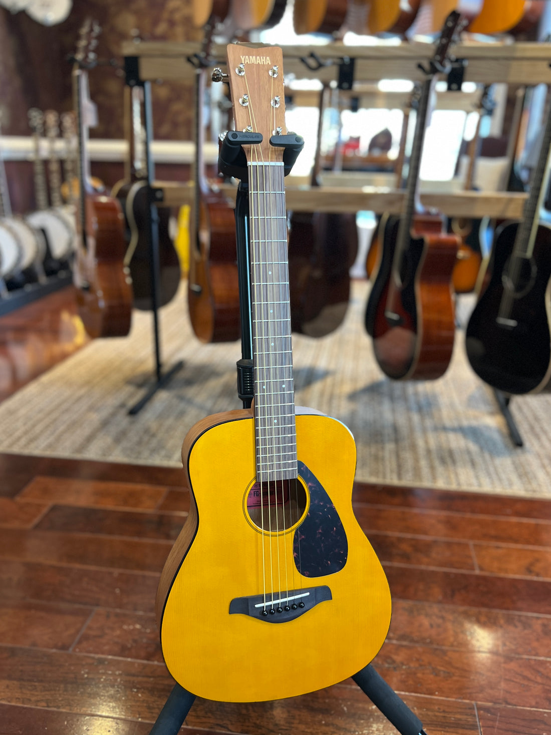 Yamaha FG JR Compact JR1 3/4 Acoustic Guitar - New – Papaw Odells