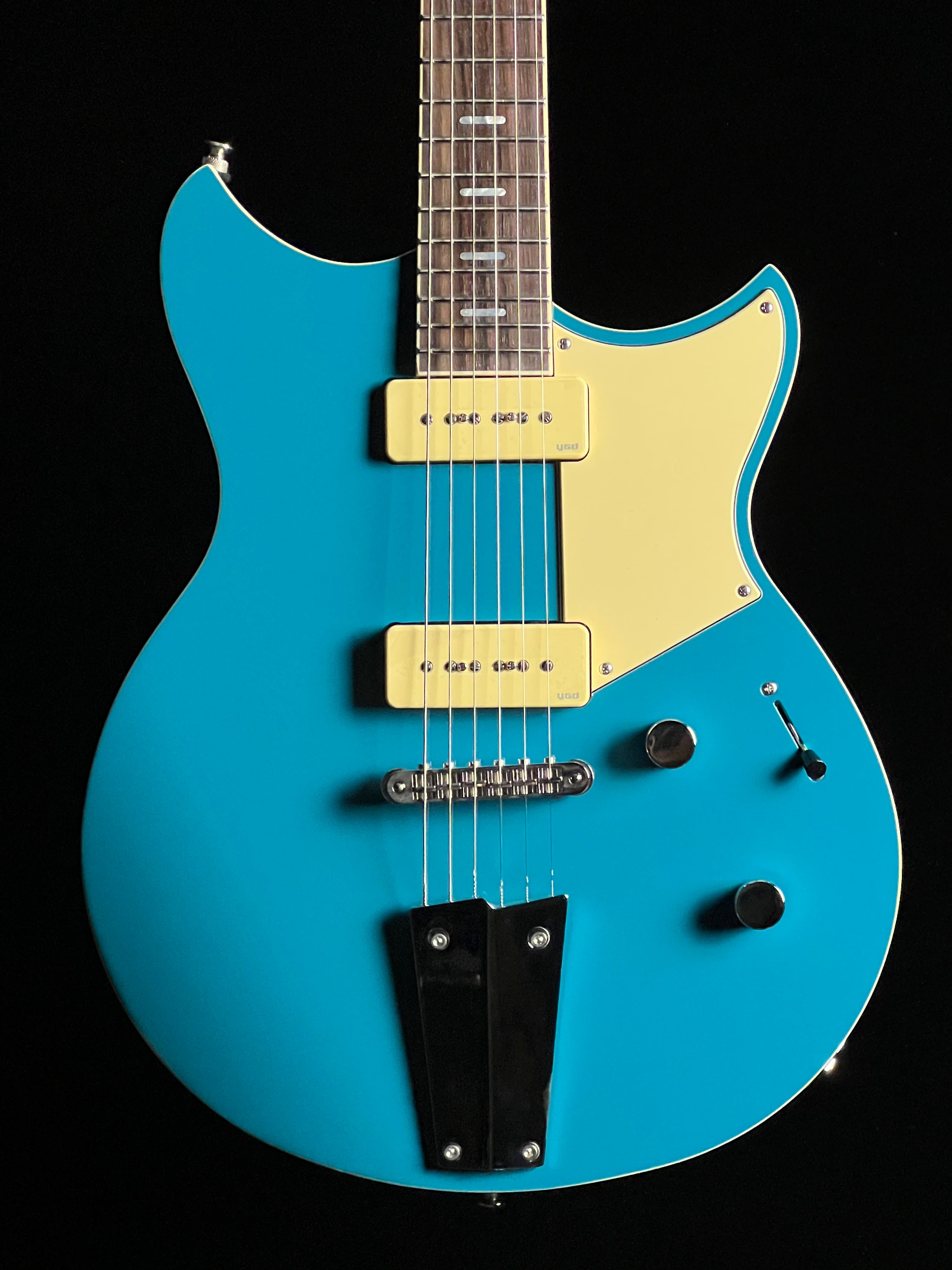 Yamaha RSS02T Revstar Standard Electric Guitar Swift Blue - New – Papaw ...